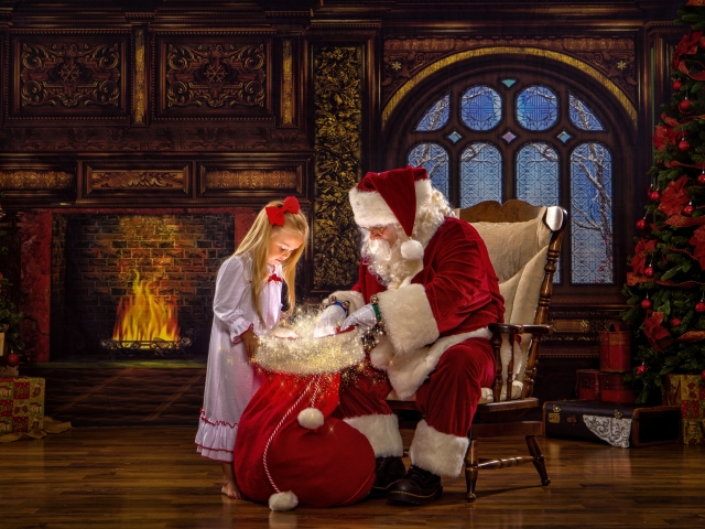Gallery of Children’s Portraits with Santa Claus, Ohio Valley